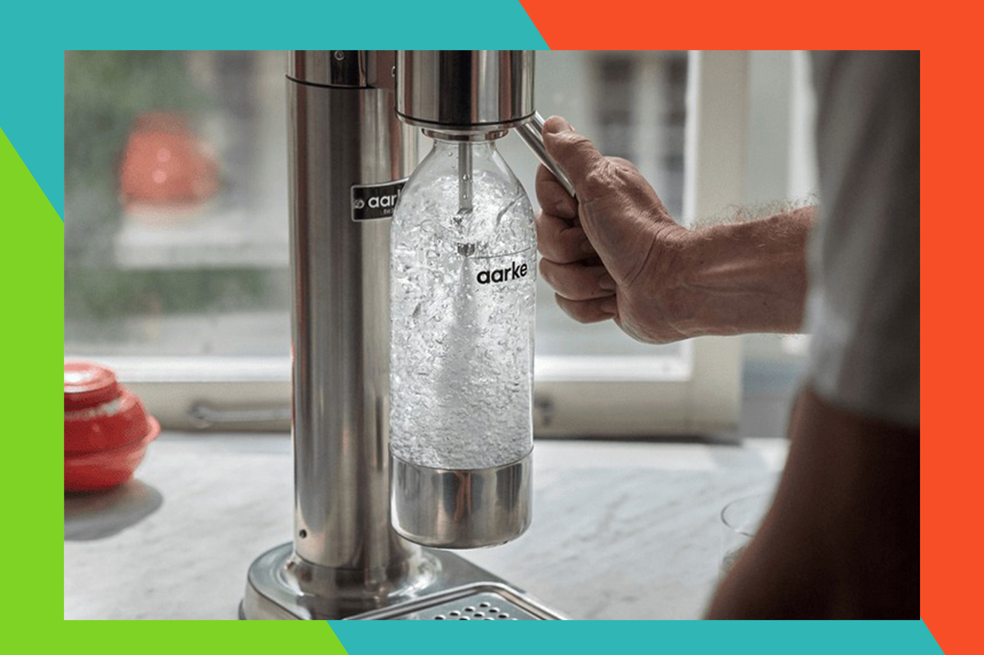 Reach your New Year goals with this chic AARKE sparkling water machine