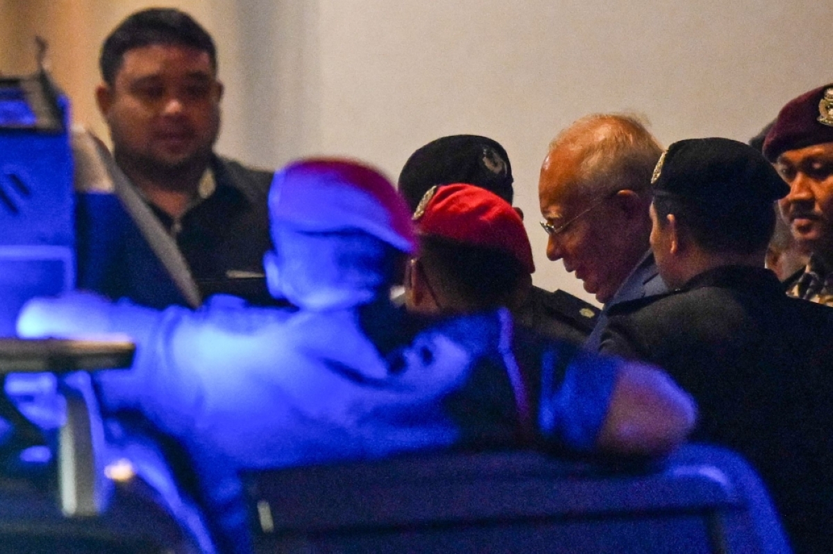 Najib Razak sentenced 15 more years