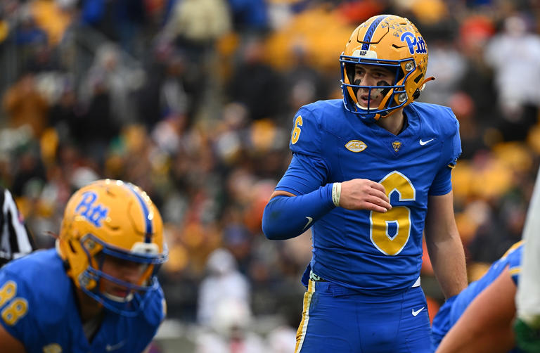 How to watch Pittsburgh vs East Carolina: Live stream Military Bowl, TV ...