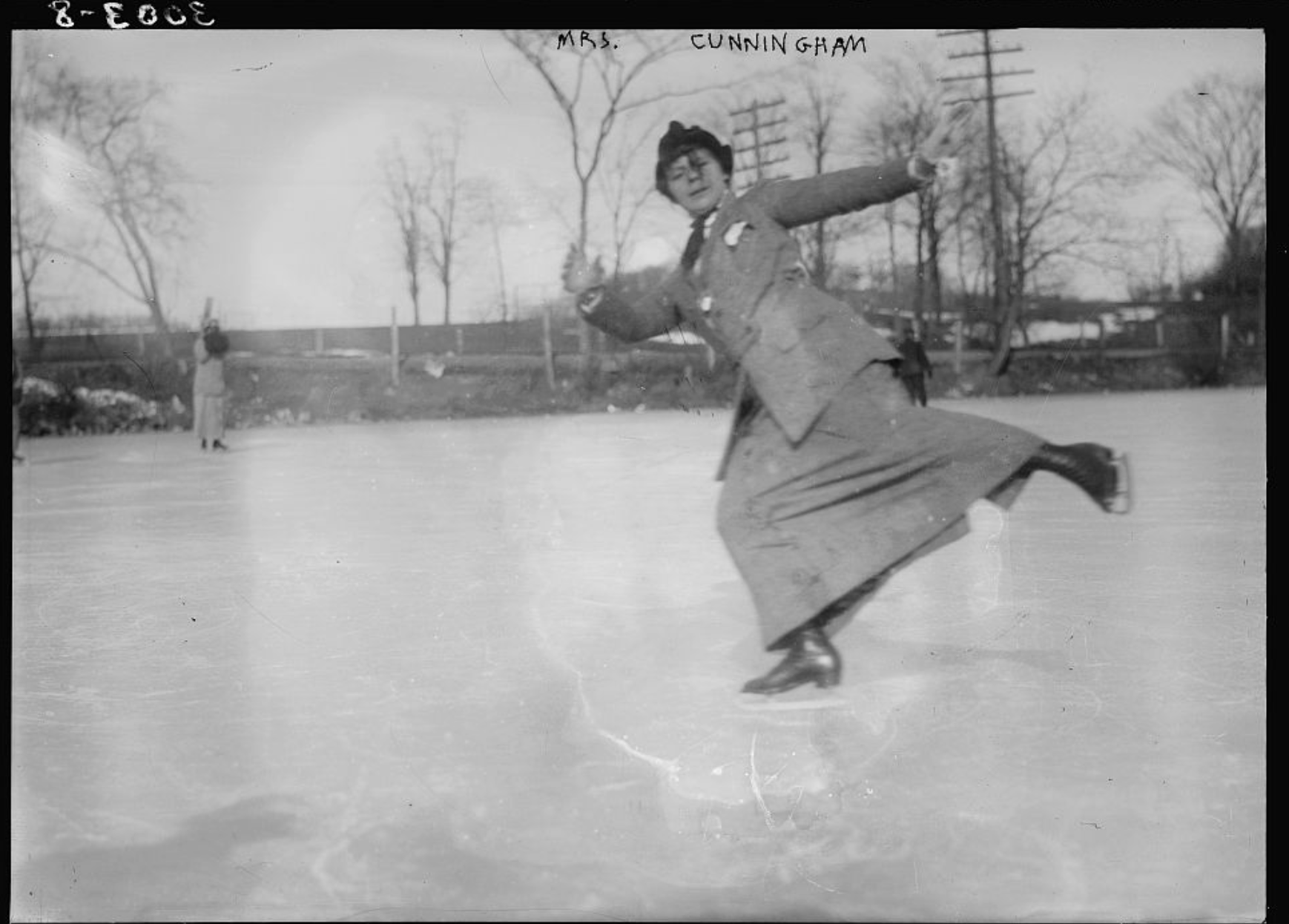Winter traditions from the ’50s that were oddly great at beating the blues