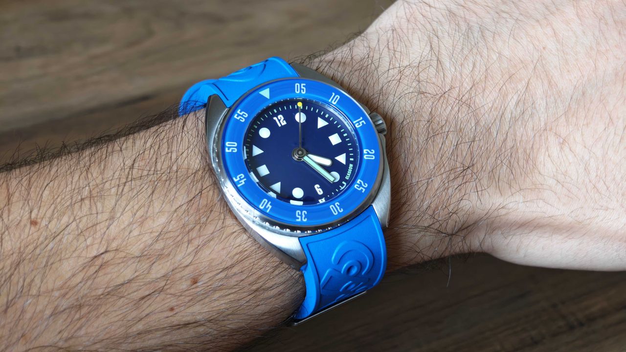 A week on the wrist with the Paulin Mara dive watch – a quirky take on ...