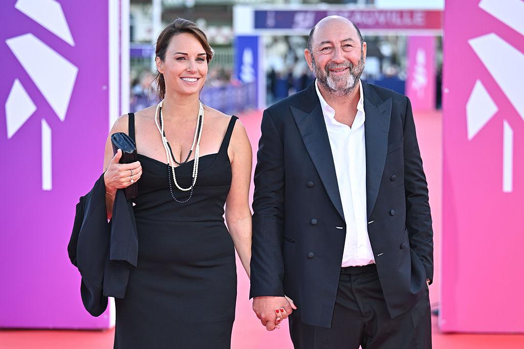 Kad Merad ébloui par la surprise chantée de Julia Vignali dans La ...