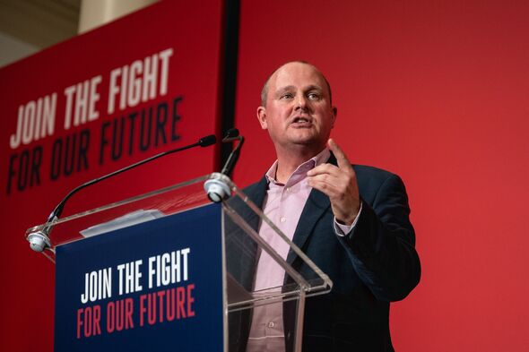 Brexit betrayal as union boss urges Starmer to get closer to Europe