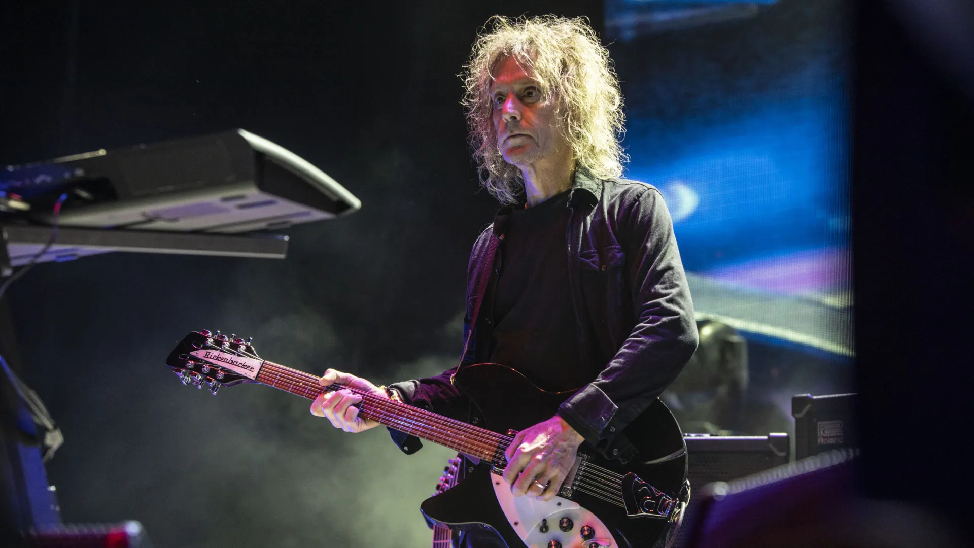 Morre Perry Bamonte, guitarrista do The Cure, aos 65 anos