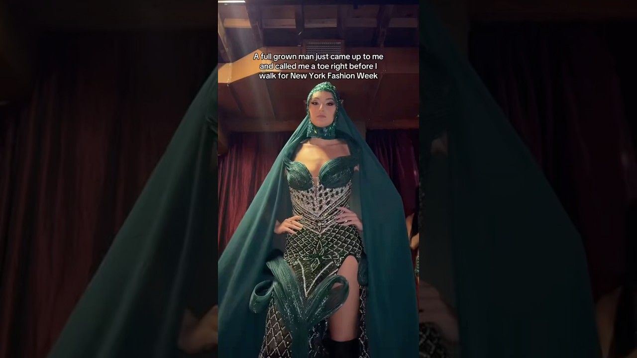 Grown man calls model a "toe" for fun