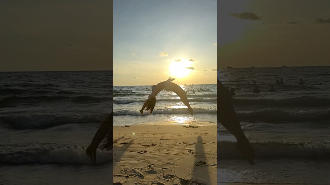 Flipping Friday on da beach☀️ #rachelpizzolato #youtubeshorts #model # ...