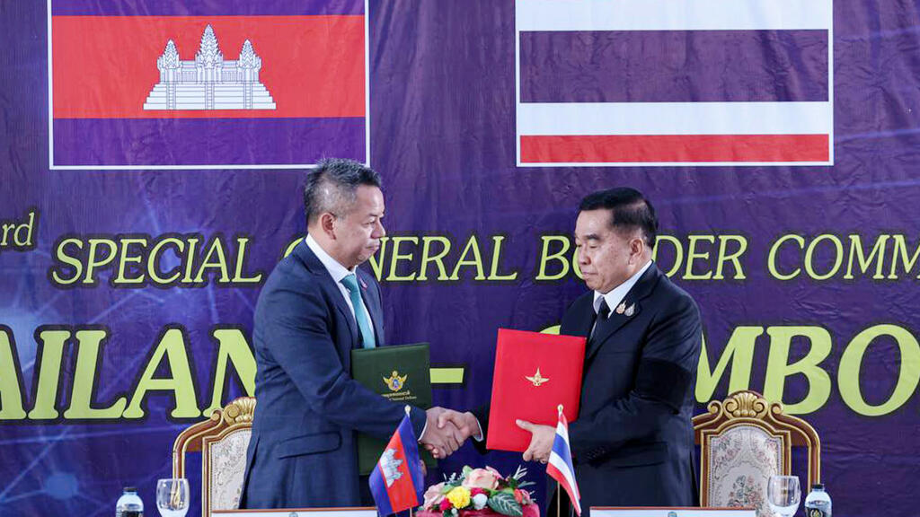 Thailand and Cambodia sign ceasefire agreement after weeks of deadly ...