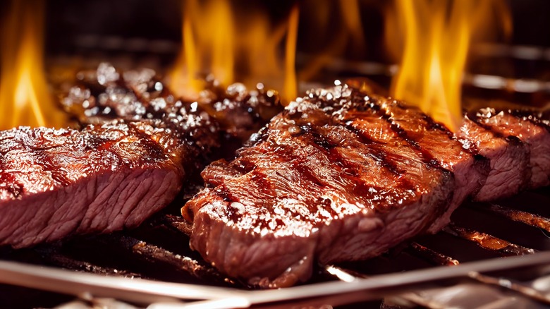 11 things you should never do when ordering steak