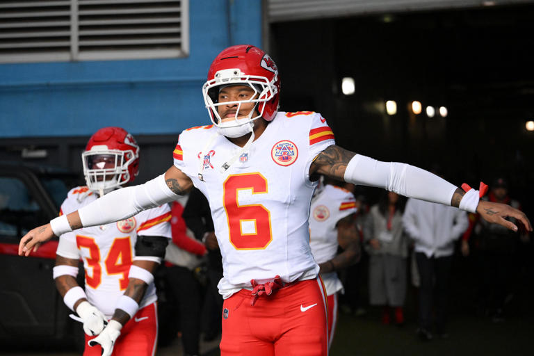 Chiefs DC Steve Spagnuolo discusses the growth of DB Bryan Cook