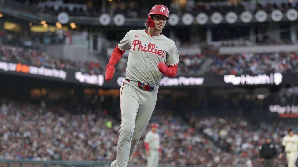 Not elite: Bryce Harper responds to his president