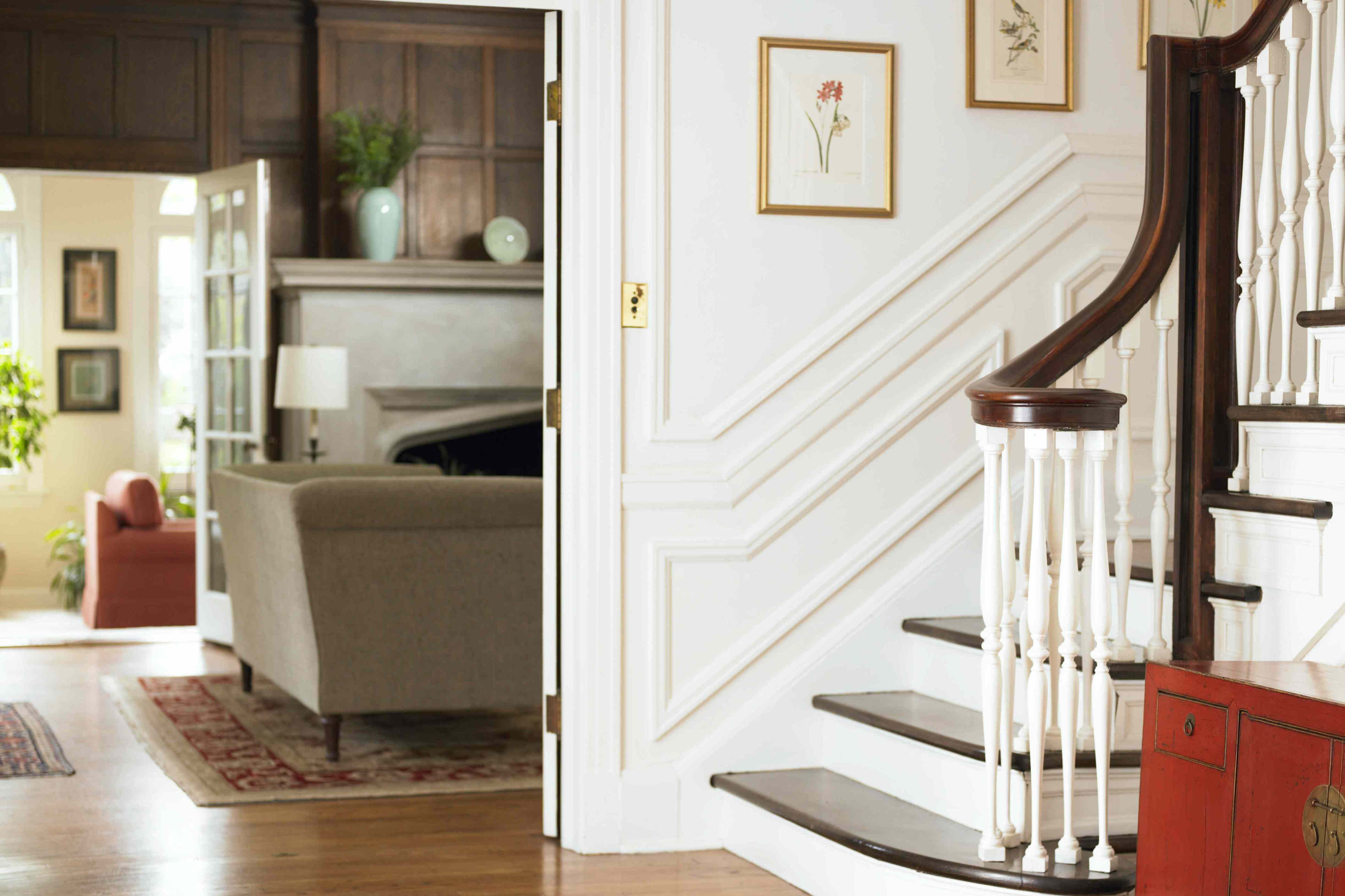 6 smells guests notice when they enter your home (even if you're nose ...