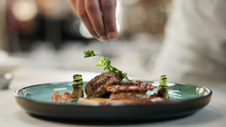 This dining experience helps you connect with your food on a deeper level