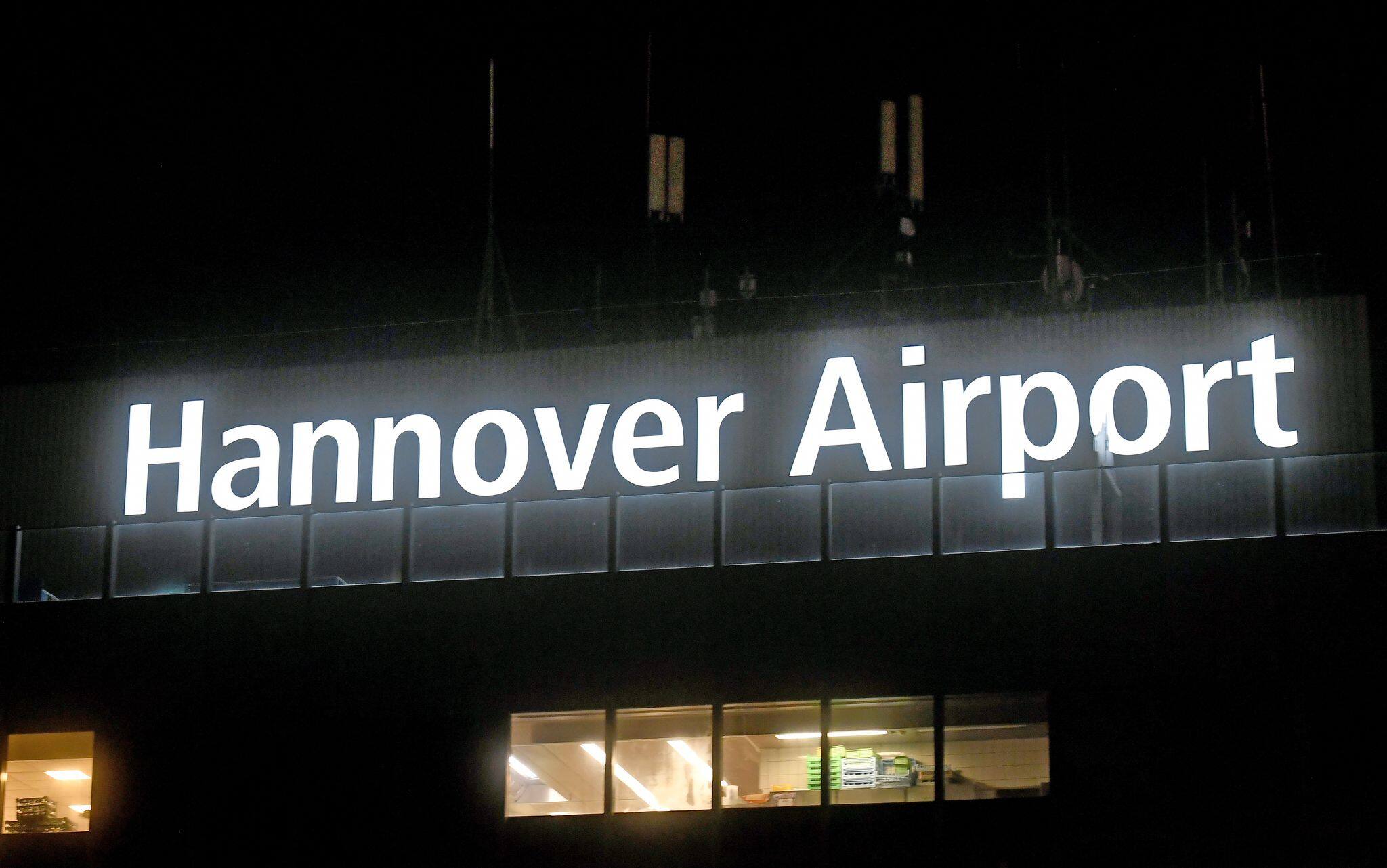 Drohnen legen Flughafen Hannover erneut lahm