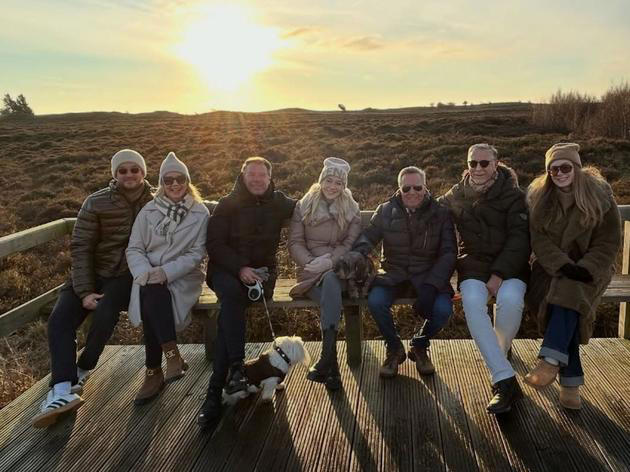 Seltene Einblicke: Zwei Schlager-Topstars und ihre Familien gemeinsam ...