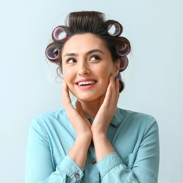 Cara menggunakan roll rambut agar hasilnya maksimal