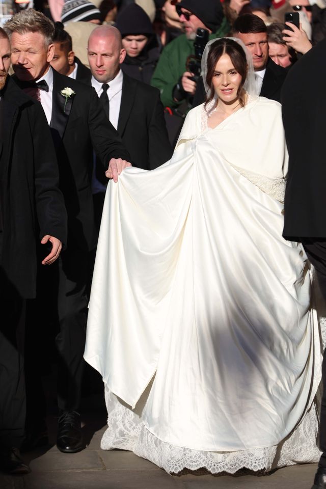 Holly Ramsay Says Dad Gordon 'Cries' Everytime She Talks About Her ...