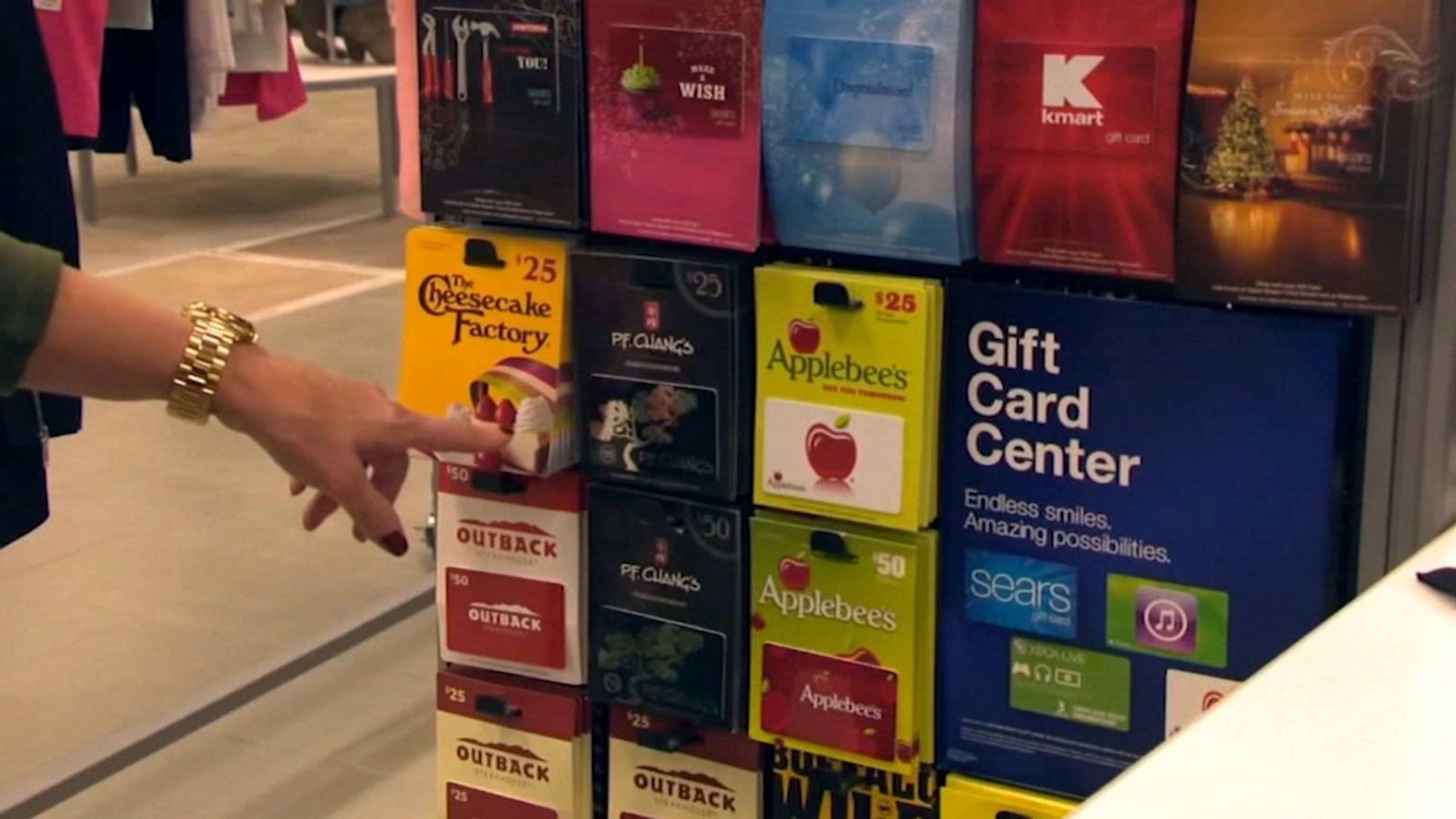 Post-Christmas sales and gift card tips