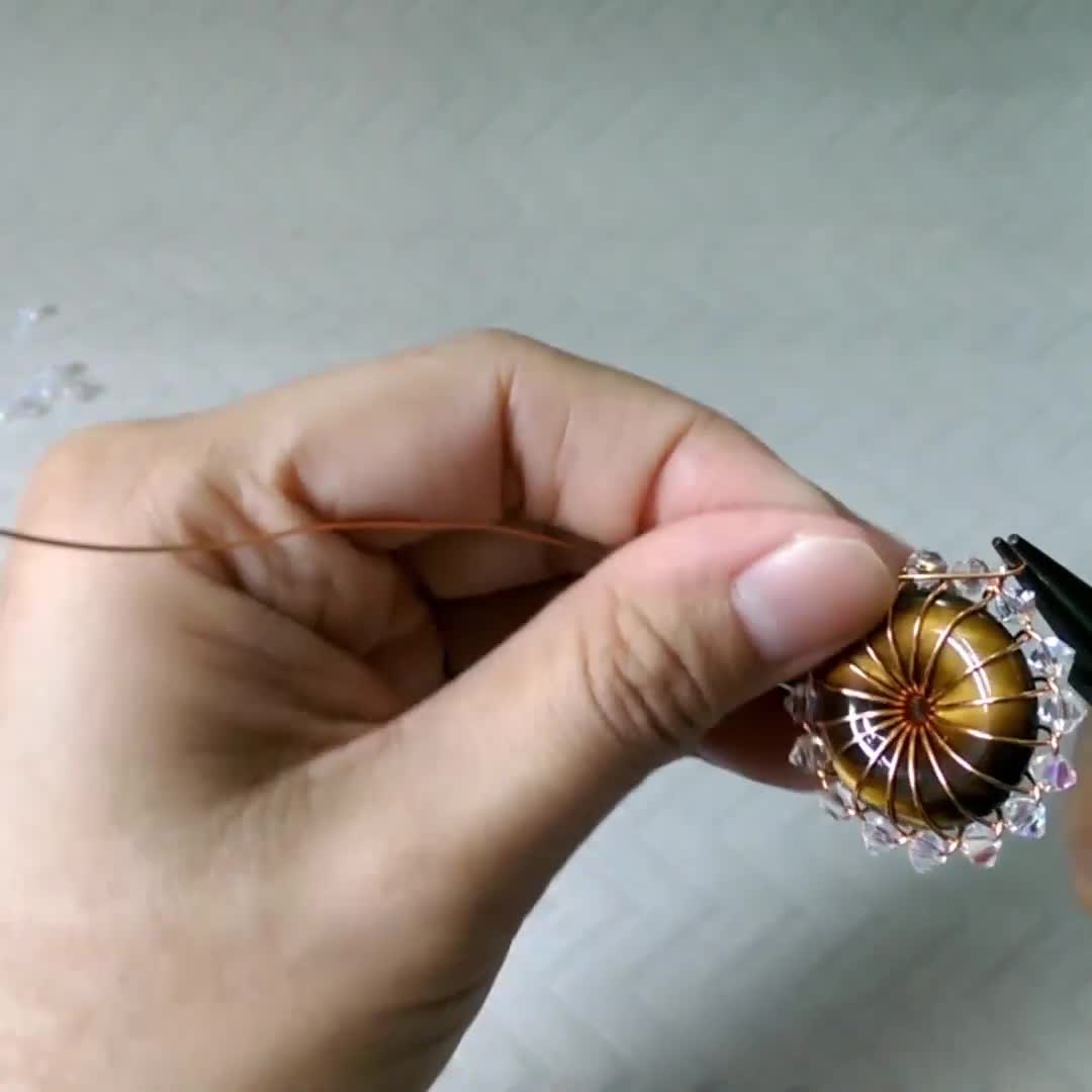 Simple flower | sun | pendant | donut stone | crystal beads ...