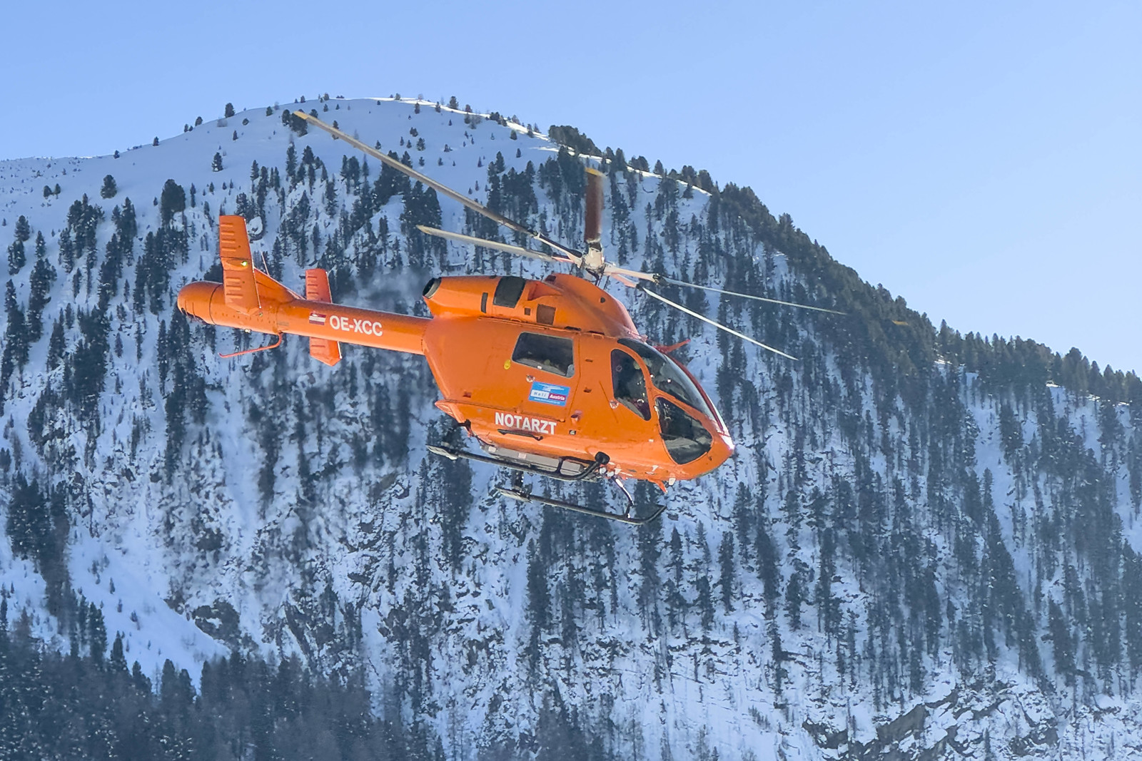 Twee Nederlanders zwaargewond bij skiongelukken in Tirol