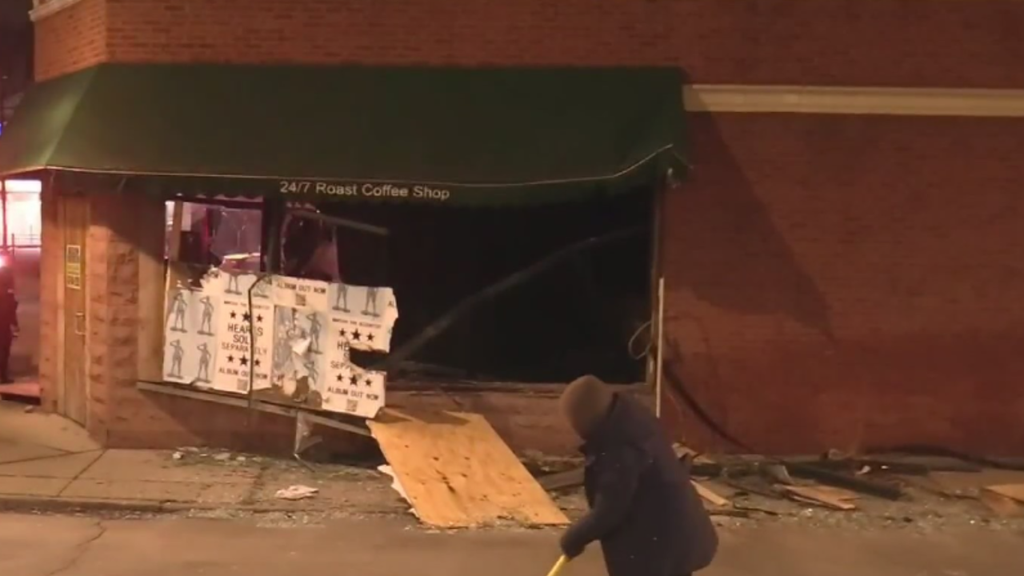 Car crashes into building in South Shore