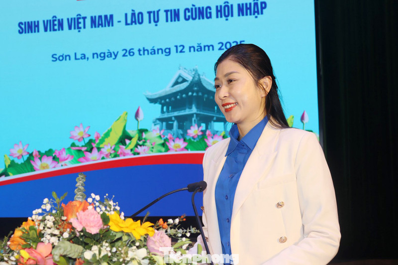 Sinh viên Sơn La và các tỉnh Bắc Lào toạ đàm, hòa ca vun đắp tình hữu nghị