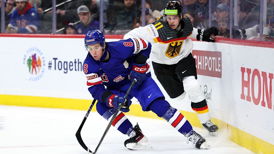 Morning chirps: World Juniors day 1, former Blackhawk gets NHL coaching gig