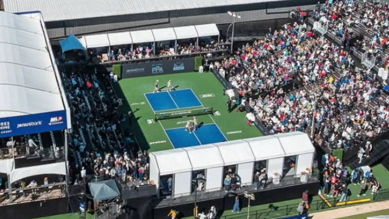 Withdrawals, title run, contract fallout, and record crowds: Stories ...