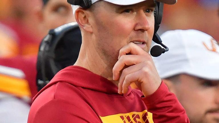 Colin Cowherd gives unfiltered take on USC Trojans, Notre Dame rivalry ...