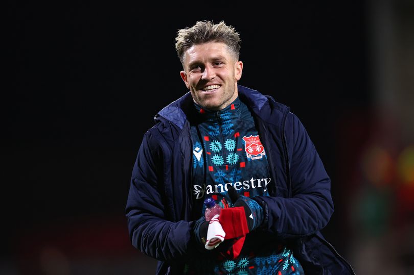 Hull City legend Dean Windass makes emotional birthday plea to ...