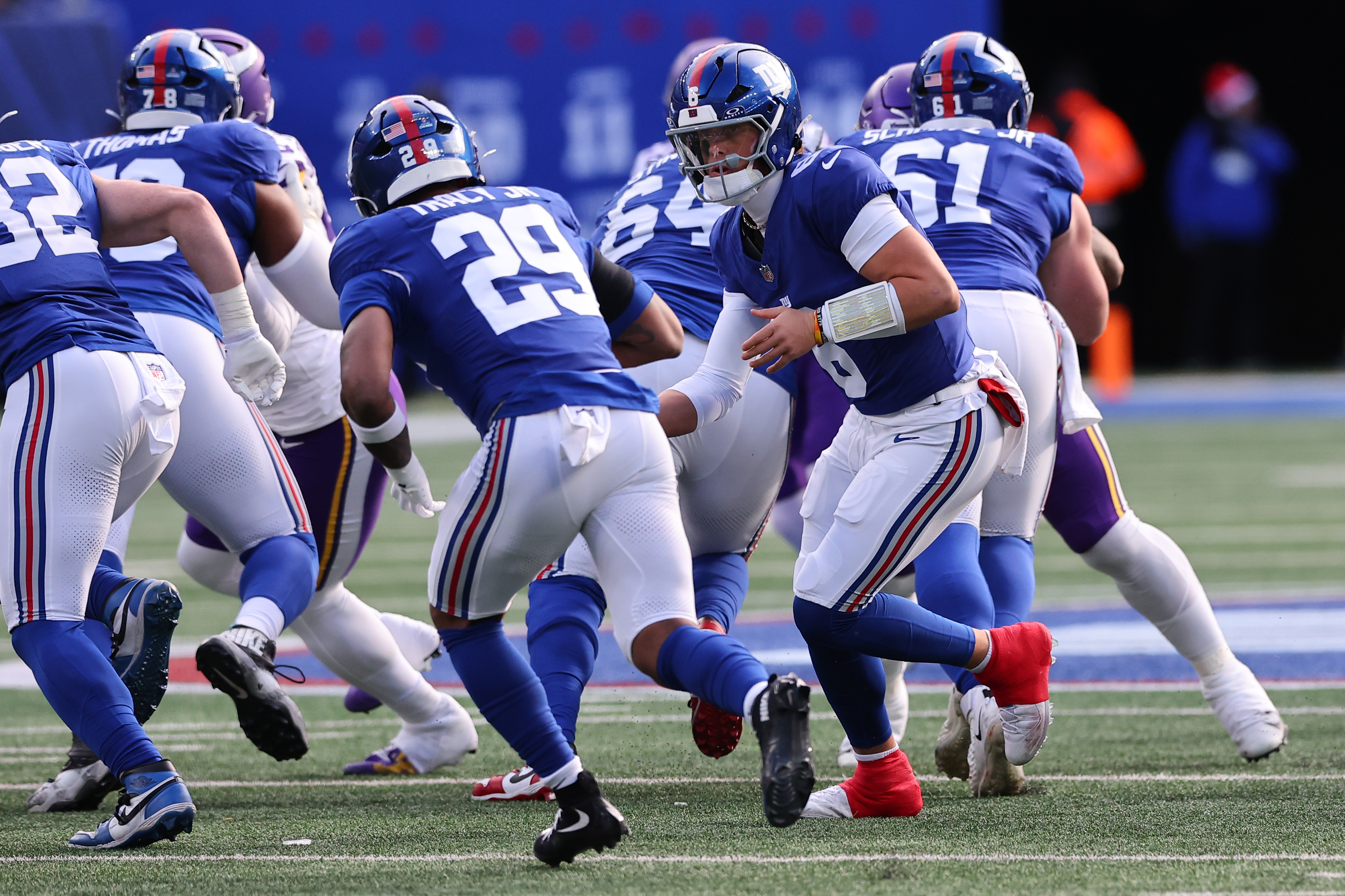 Las Vegas Raiders must be wary of New York Giants ground game