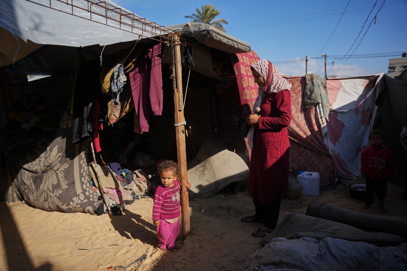 Chilly Gaza braces for more winter rain and word of any progress in ...