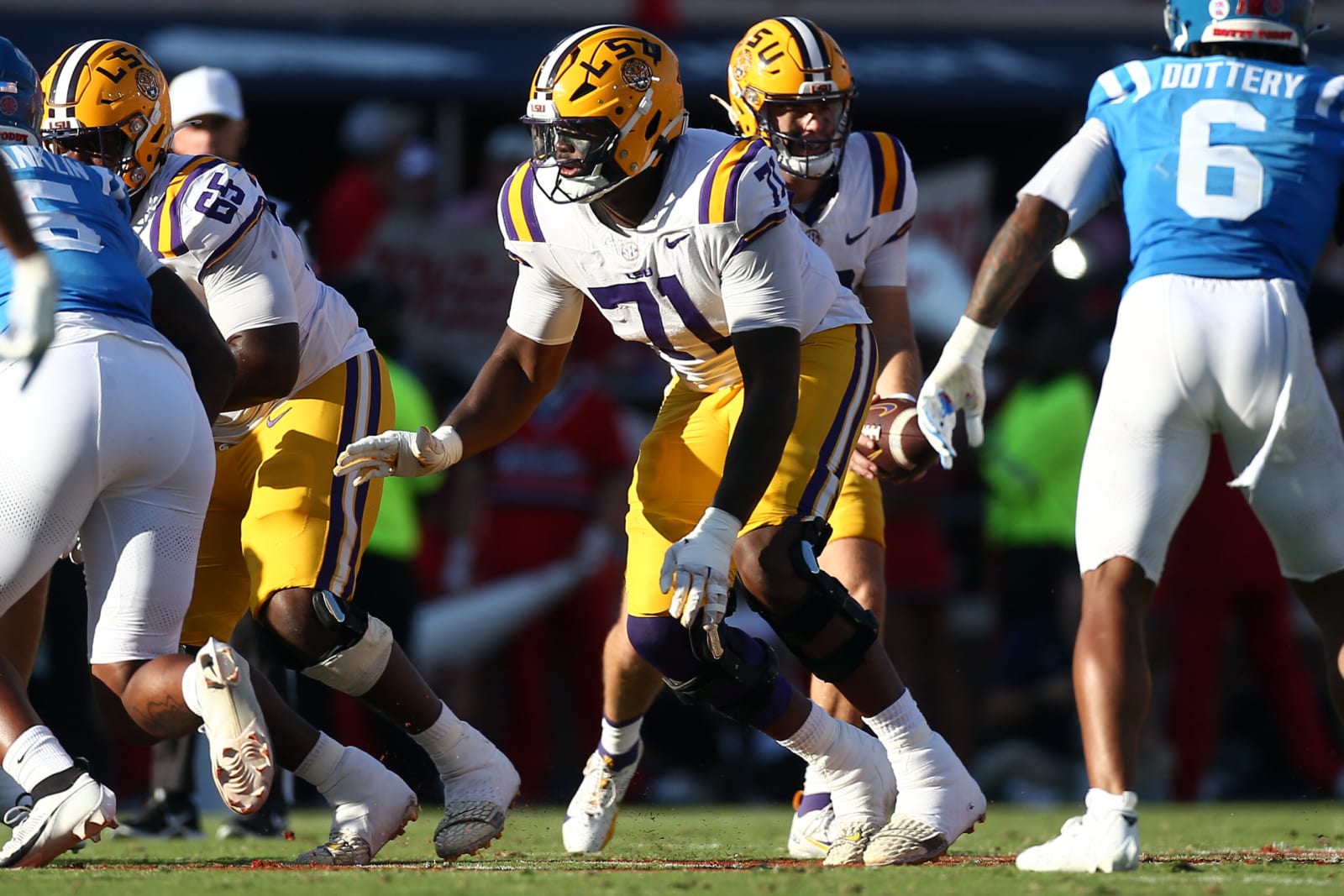 LSU loses another offensive lineman to the transfer portal