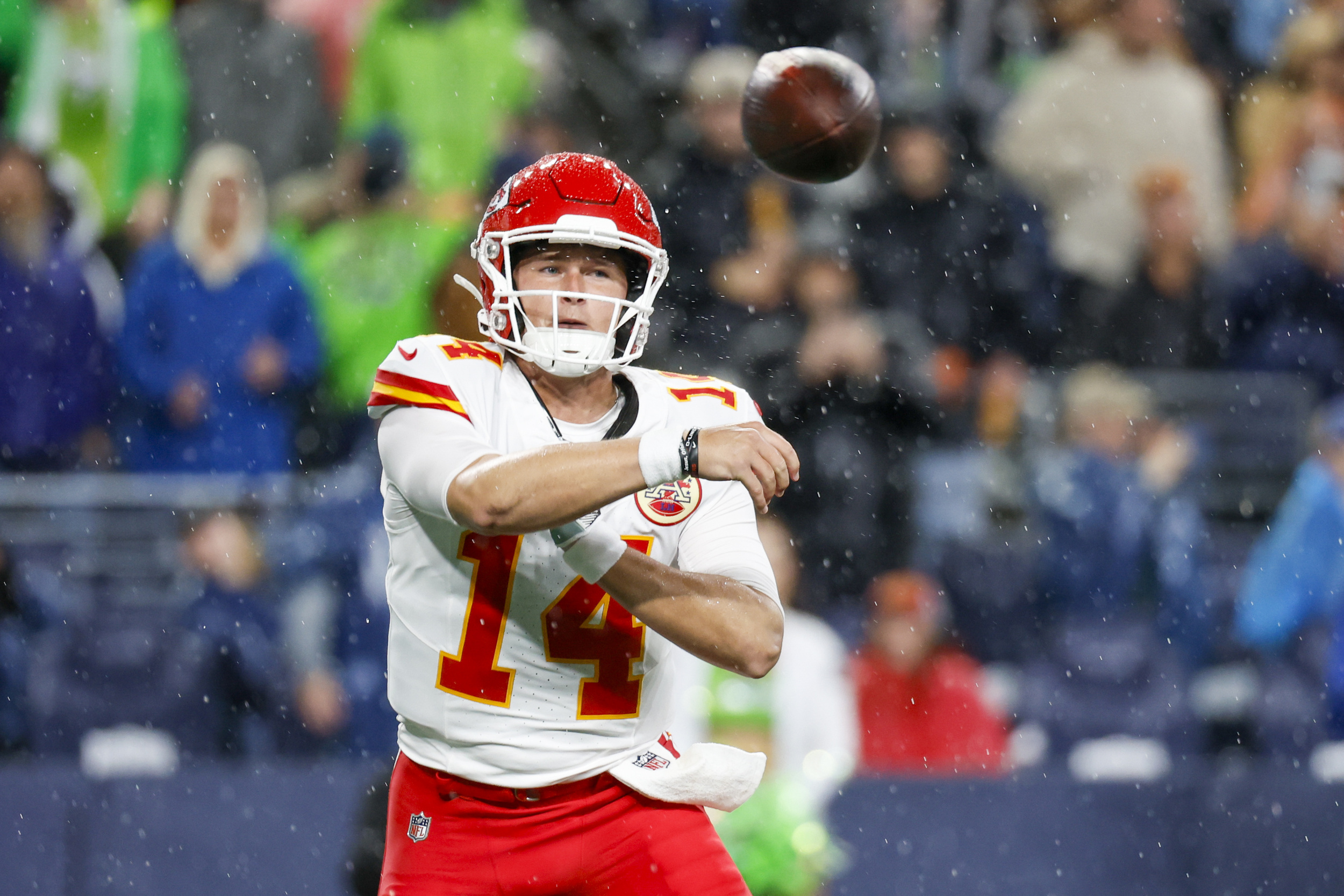 Browns elevating QB Bailey Zappe & TE Sal Cannella