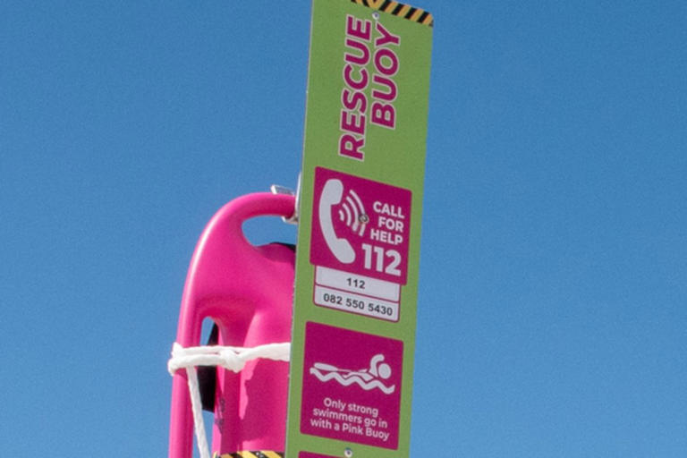 NSRI searching for missing teenager at Mbonambi beach