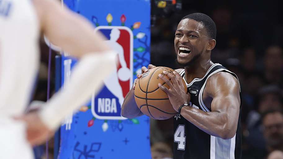 Is De'Aaron Fox playing vs. Jazz? Spurs star's final injury status revealed