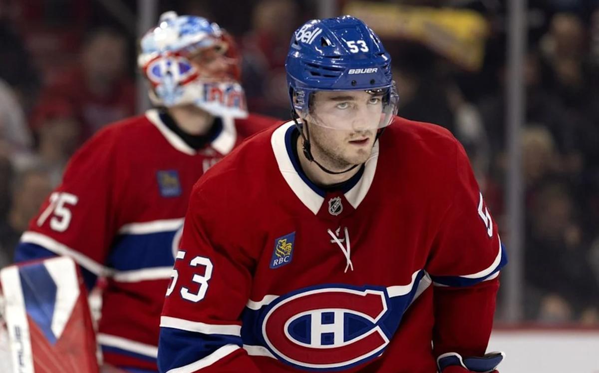 Zdeno Chara couvre d’éloges son ancien coéquipier Noah Dobson