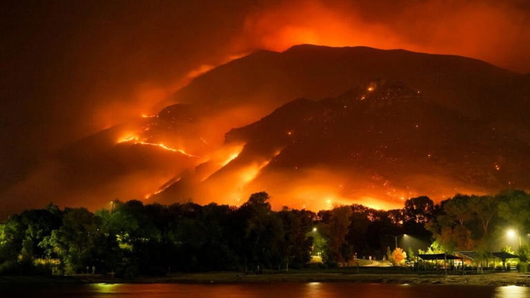 Maps show which parts of the US face the greatest risk if Yellowstone ...