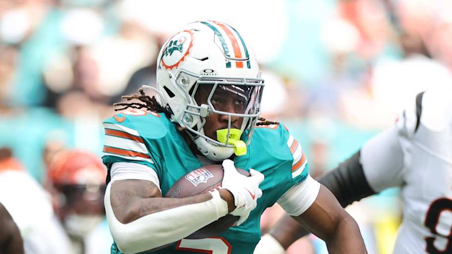 Once-invisible Dolphins' draft pick is flipping the script in a lost season