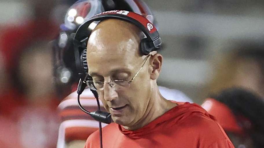 MSU adding experienced former Fitzgerald staffer as new QBs coach