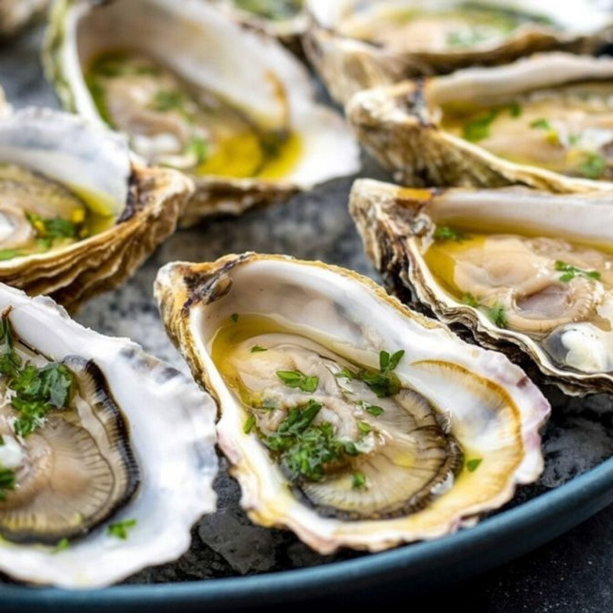 À l’ouverture de l’huître, voici le détail à vérifier pour être certain ...