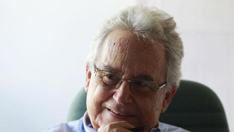 Juzgar la Transición con los valores del presente es un error histórico