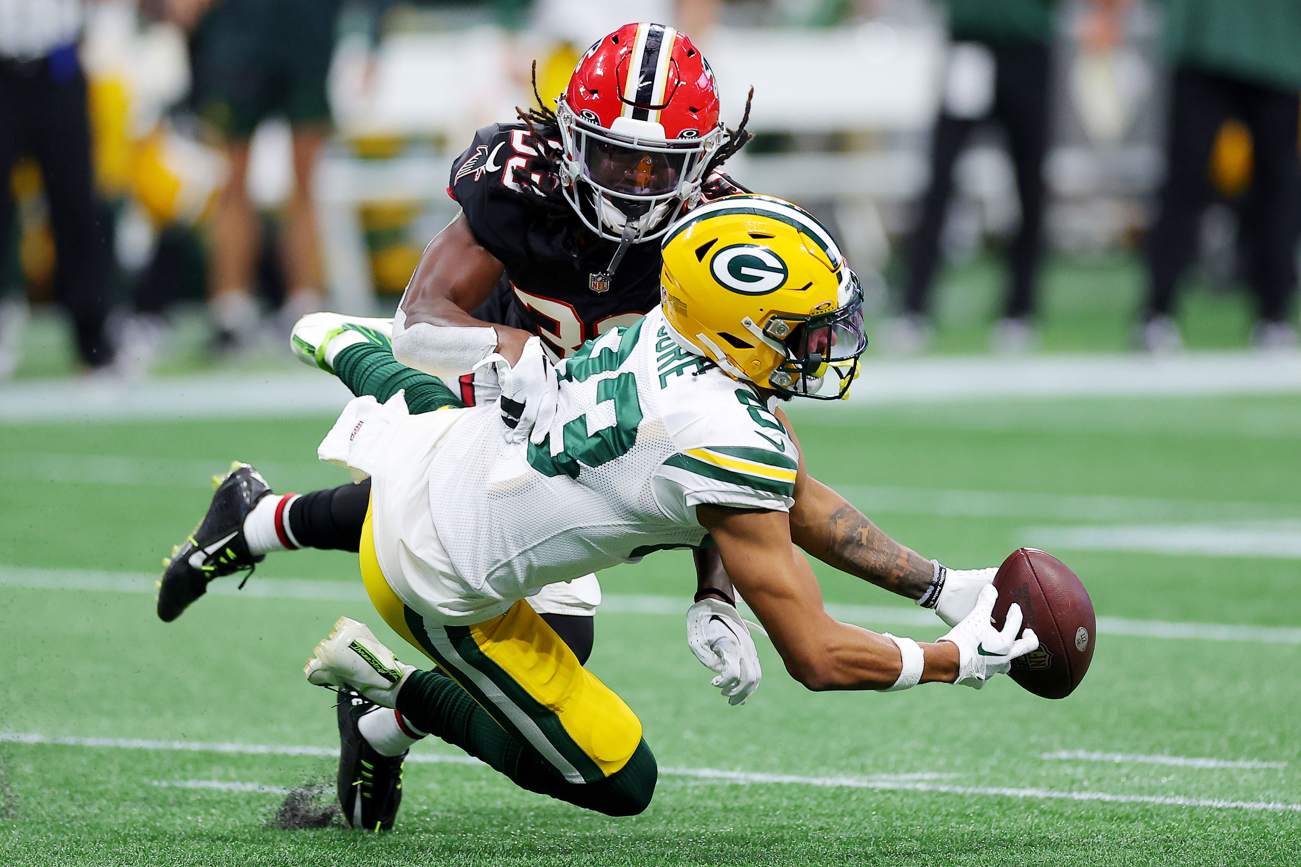 Steelers sign veteran cornerback ahead of Browns game