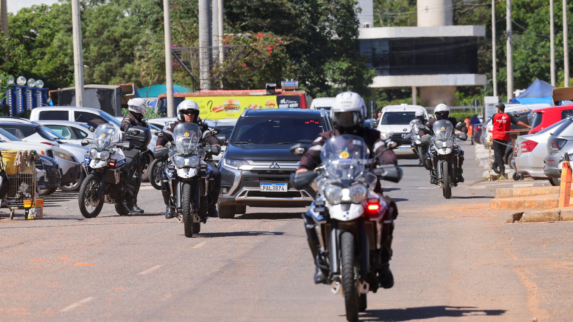 Jair Bolsonaro: Ex-Präsident von Brasilien wegen chronischen ...