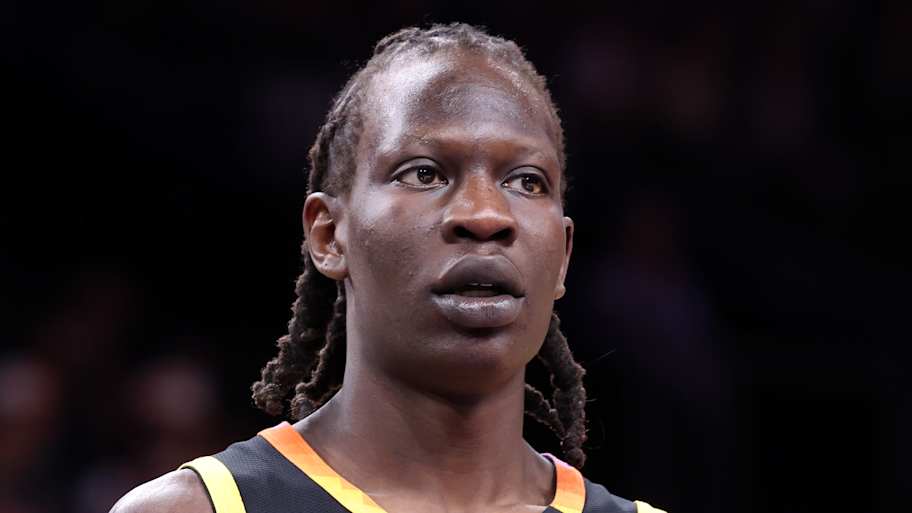 Bol Bol would have been so much fun on this Suns team