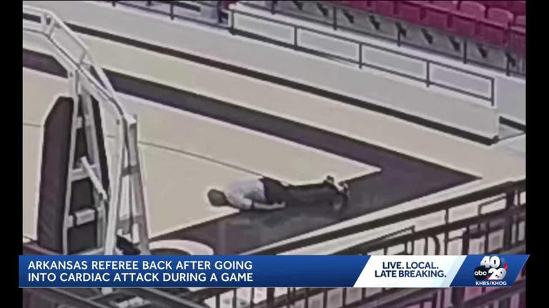 Arkansas high school celebrates recovery of referee who collapsed ...
