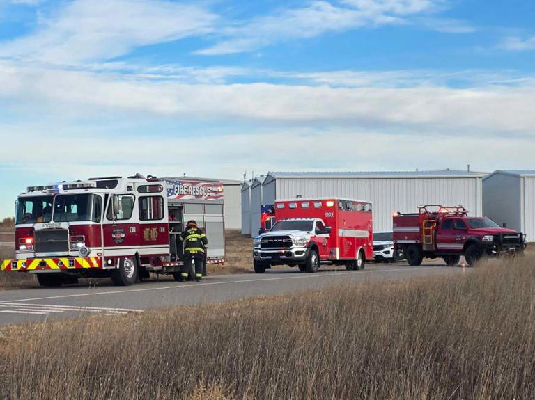 2 uninjured after small plane crash near Hudson