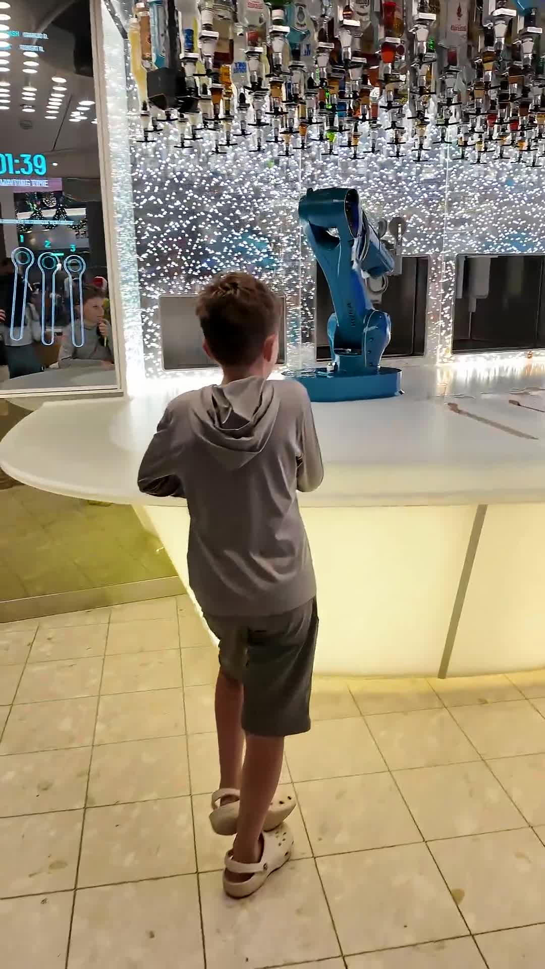 Two insane bar concepts 10 steps apart | Wonder of the Seas