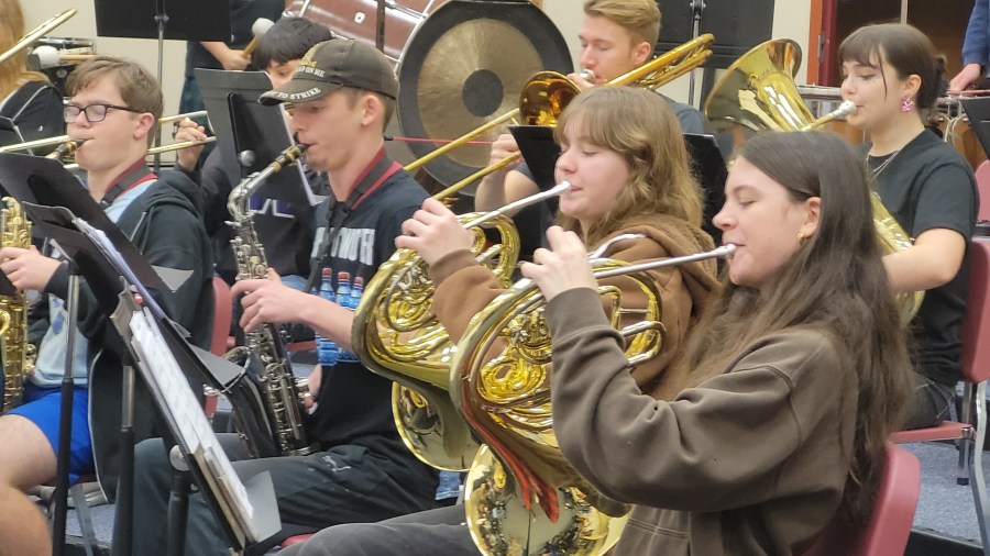 Hillsboro’s Glencoe High School band to march in London New Year’s parade