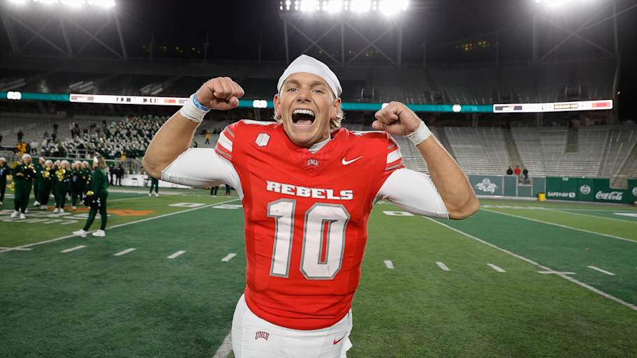 Major college football program surges as candidate for 4,000-yard QB