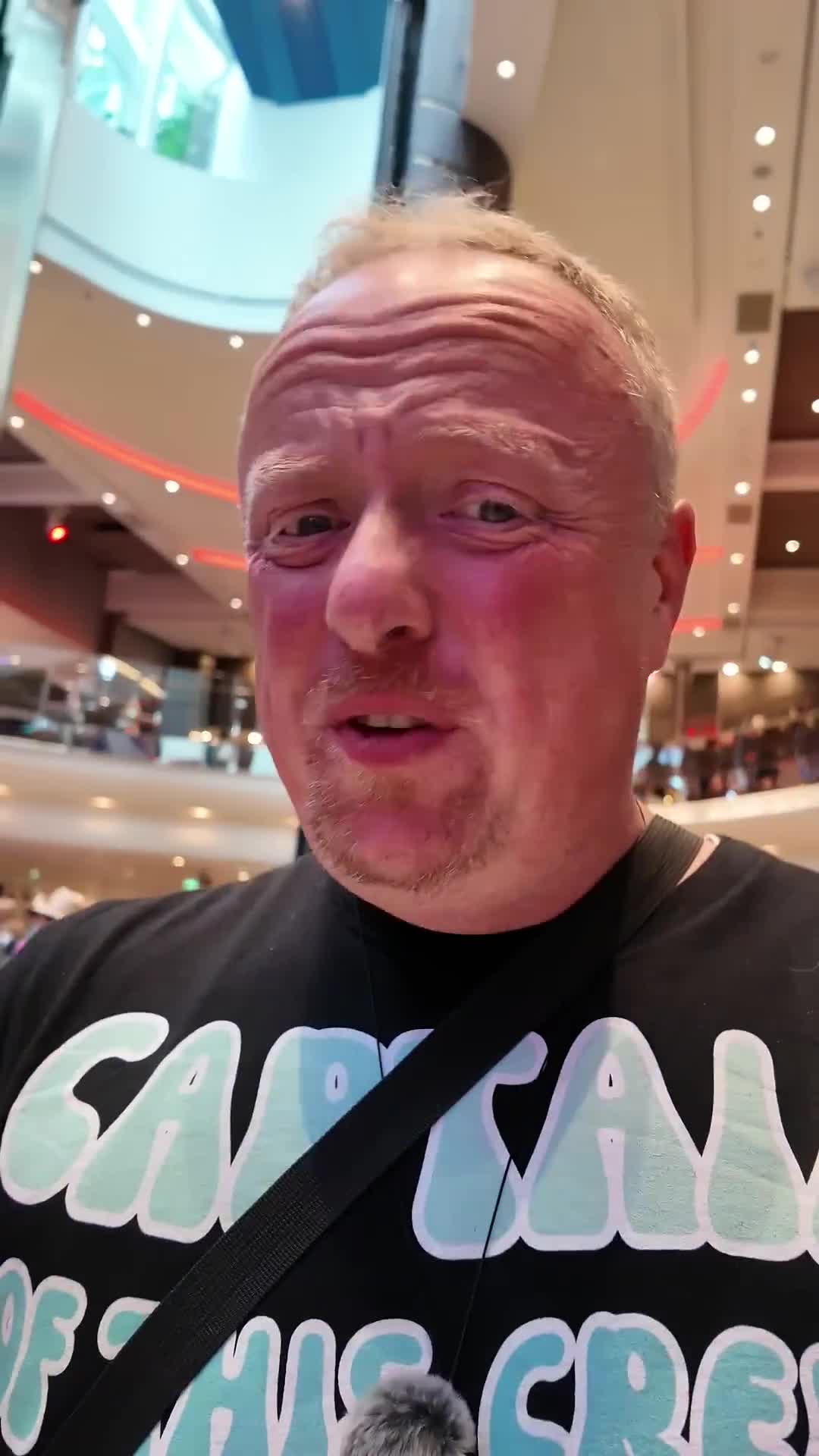 Don't come here on embarkation day | Wonder of the Seas